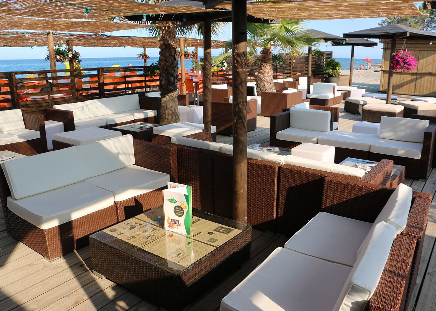 Bar et Restaurant en Bord de Mer moules frites Paëlla