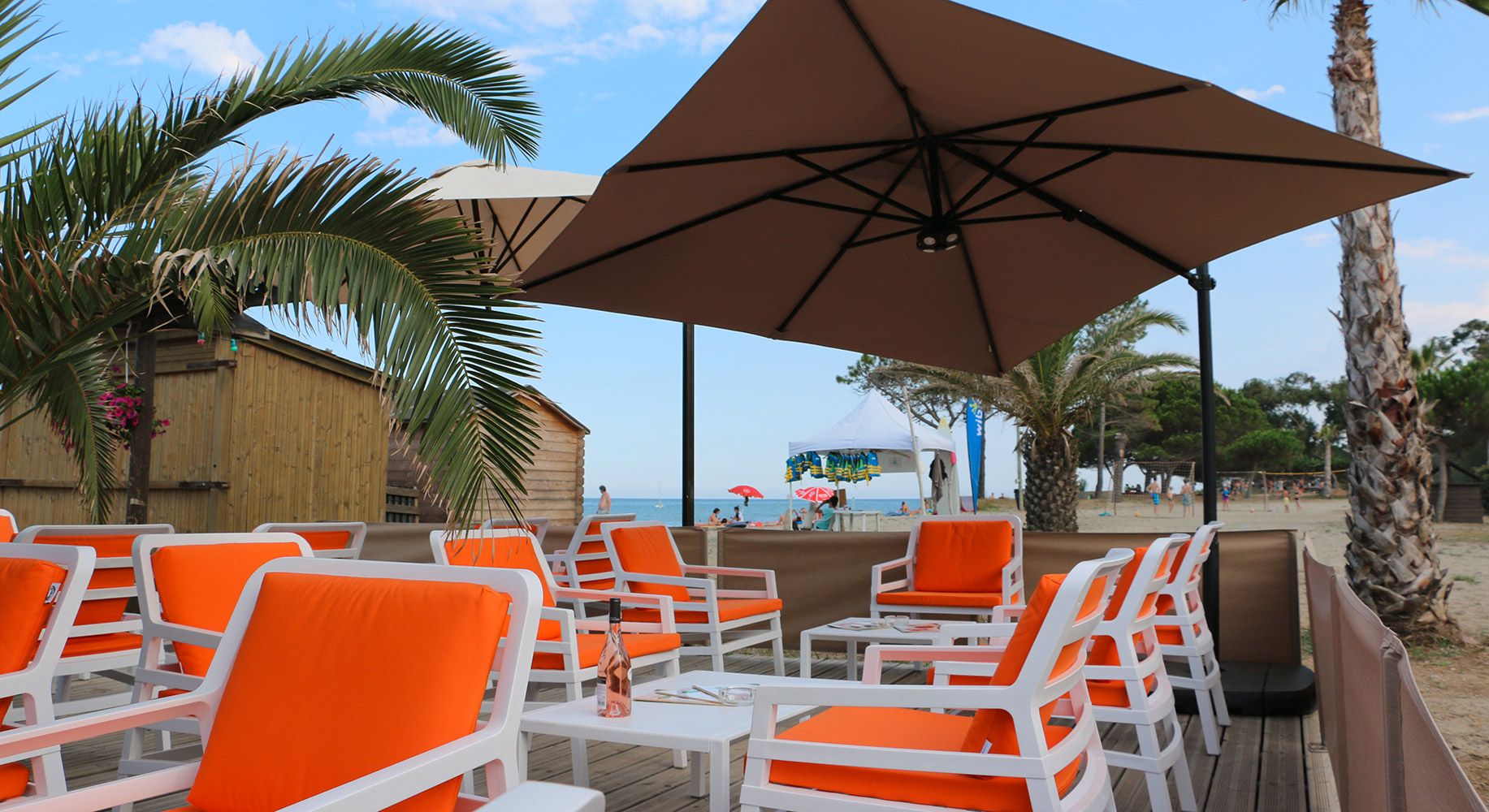 Bar et Restaurant en Bord de Mer moules frites Paëlla